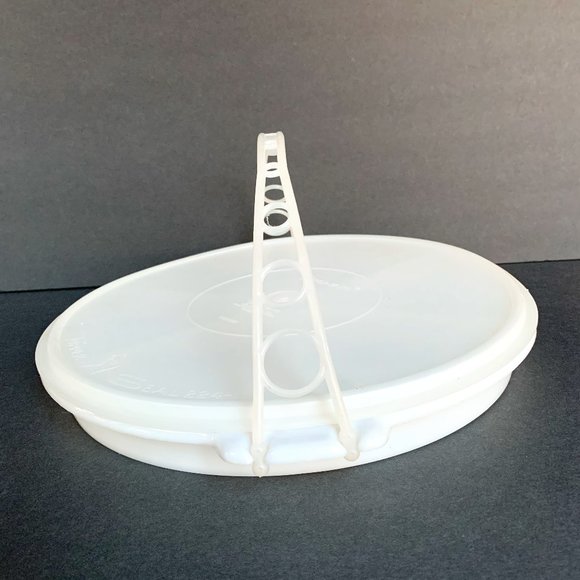 Tupperware | Kitchen | Vtg Tupperware Party Susan Divided Carolier ...